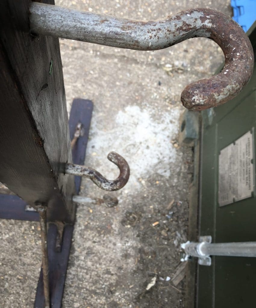 THB3637 Boxing Ring Corner Posts Pitch Pine x 4 • Trevor Howsam Limited ...